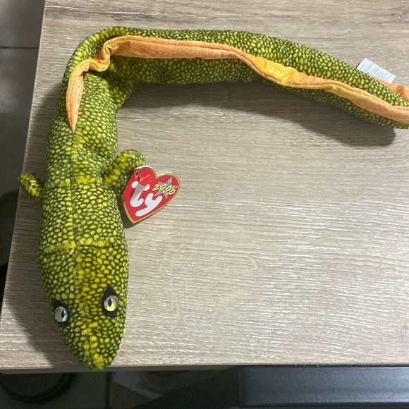 Ty | Toys | Ty Beanie Babies 200 Morrie The Electric Eel 5 Plush ...